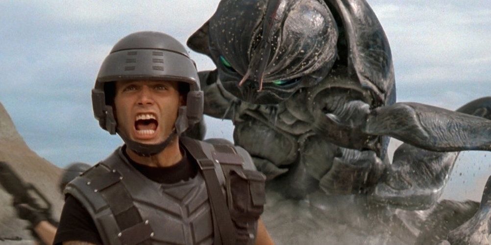 25 Awesome Starship Troopers Secrets That Bug Us To No End