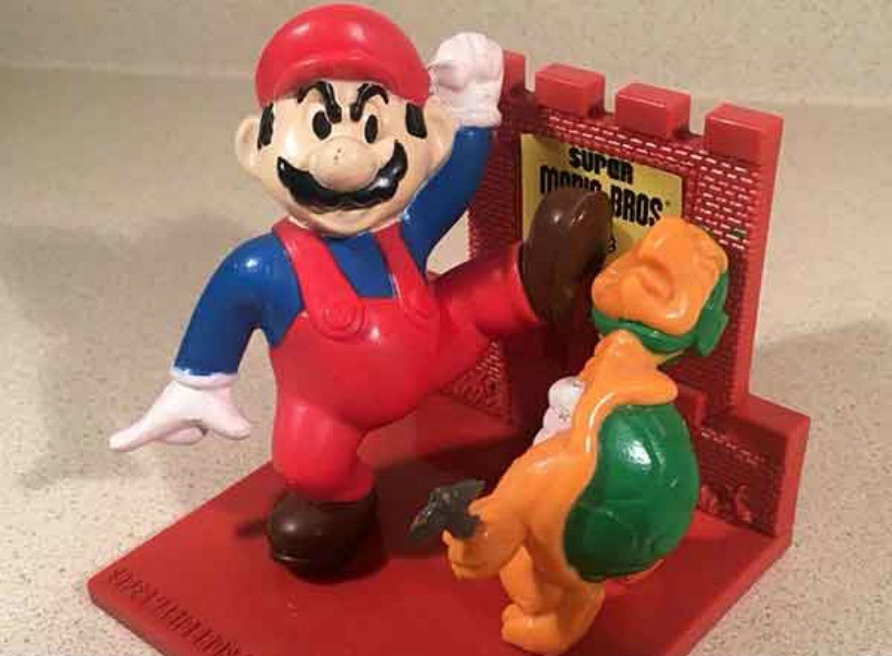 The 20 Weirdest Nintendo Toys Ever Made (And The 10 Best)