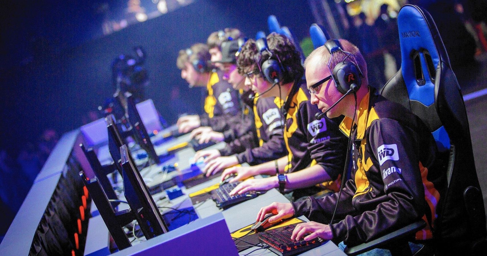 19 Crazy Things That Are Forbidden In eSports (And 9 Guidelines ...