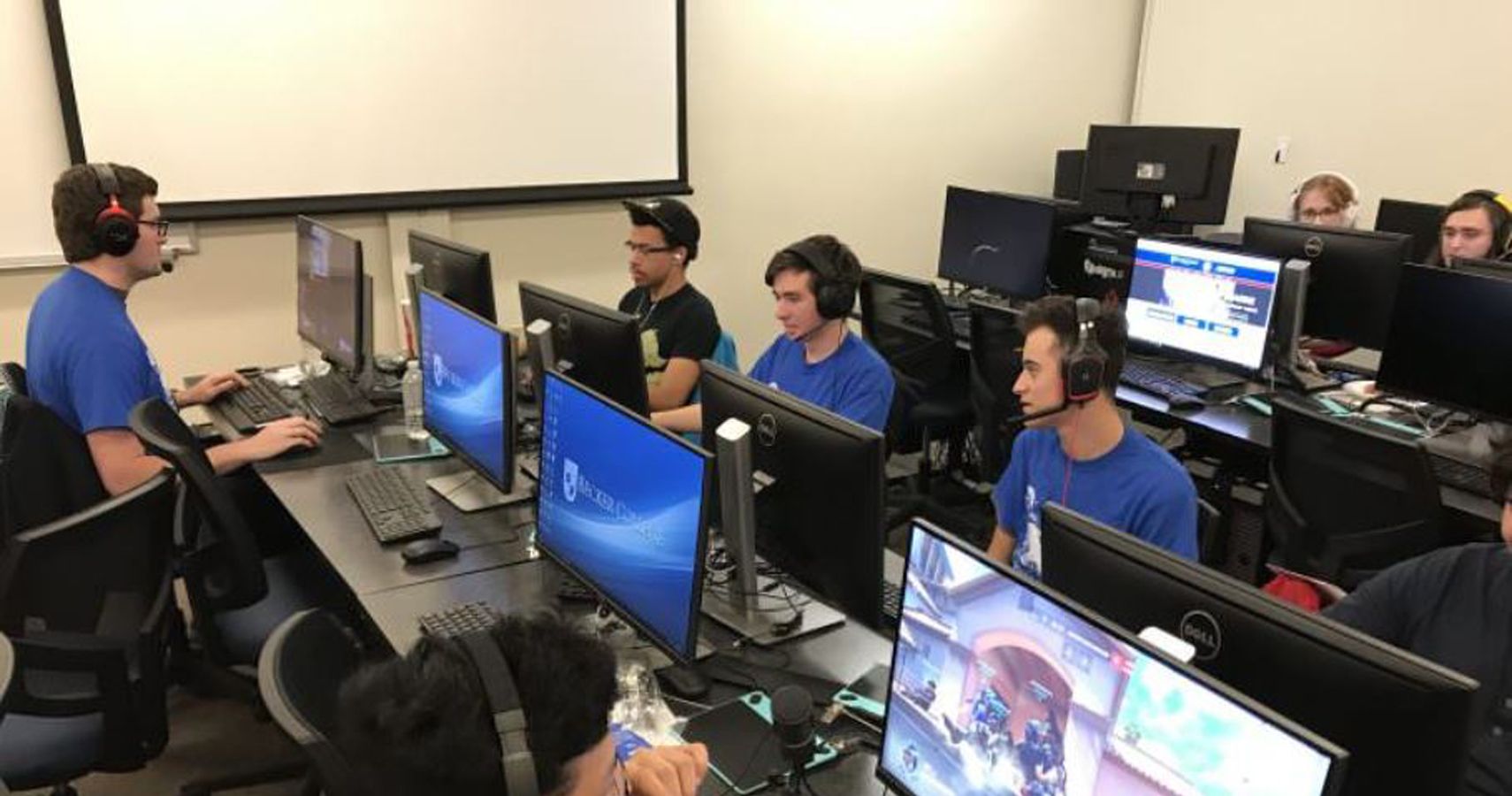 Apex Legends Can Now Get You A College Scholarship, But There's A Catch