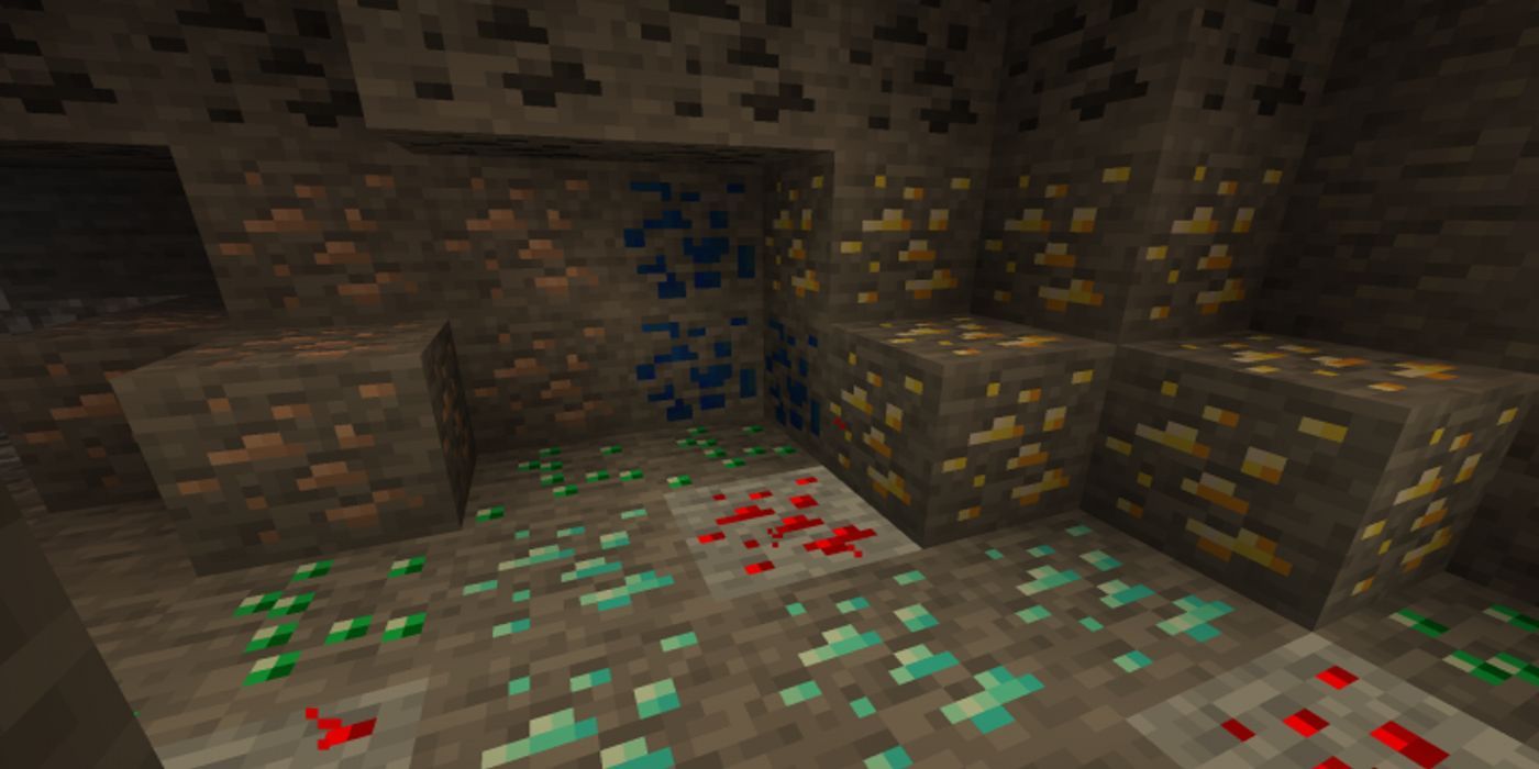 Minecraft: 10 Best Enchantments