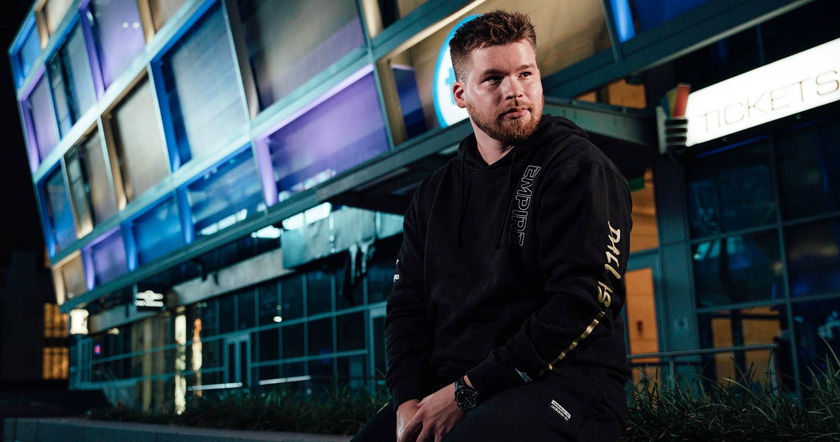 Crimsix Becomes Highest Tournament Earning Player In Call Of Duty History