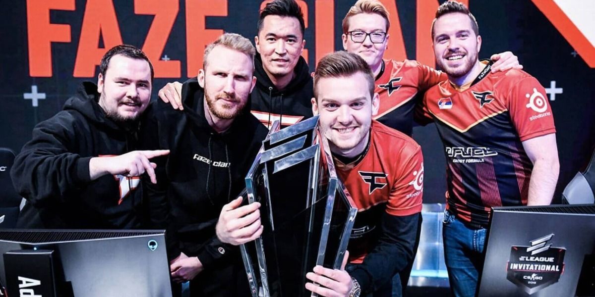 10 Jobs Playing Video Games Can Help You Get