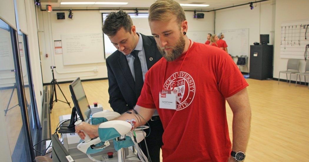 New Study Looks At Gaming-Related Injuries & Toll Professional Gaming ...