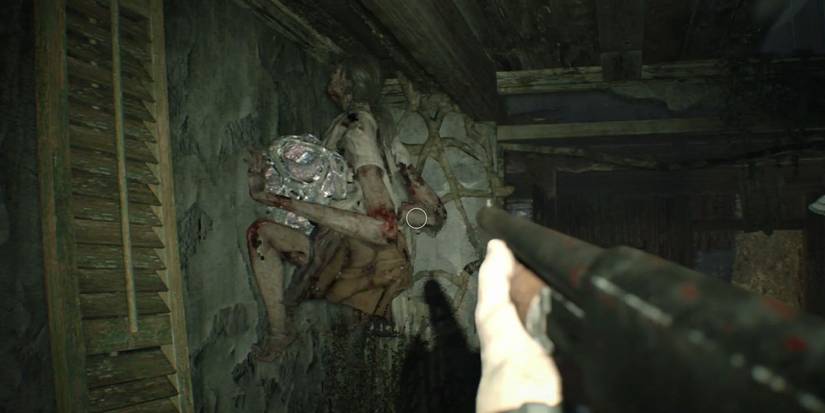 Resident Evil 7: Every Boss Ranked (& How To Beat Them)