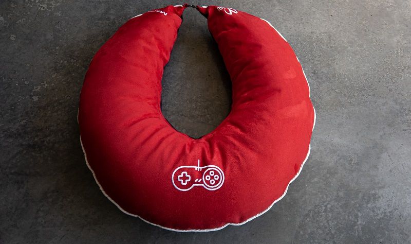 Valari Gaming Pillow Review – For The Forearms In Your Life