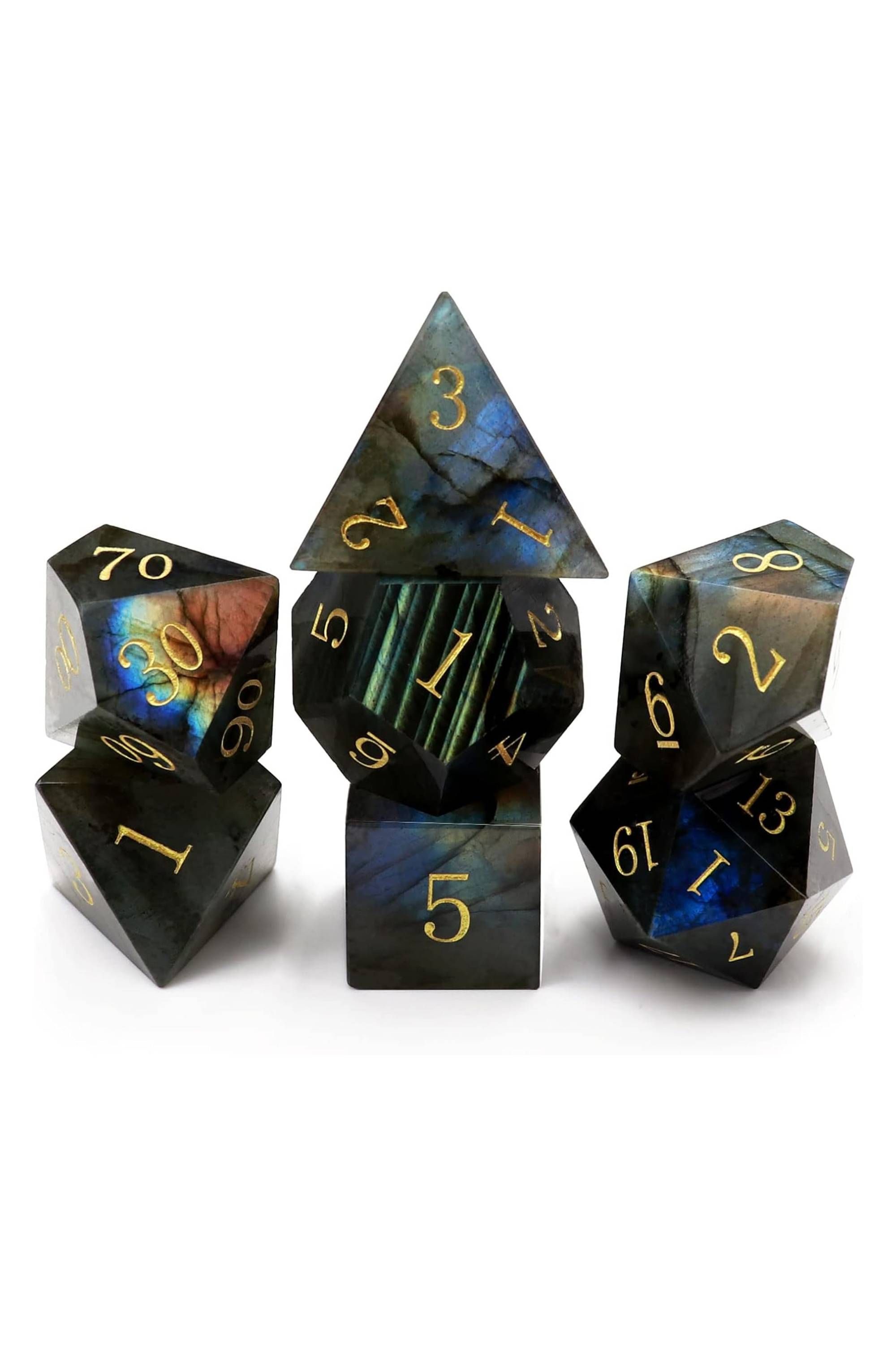 Best Dice Sets for D&D Druids